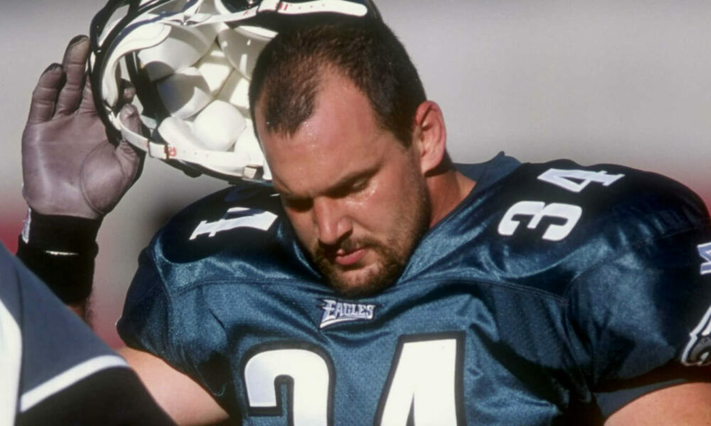 Former NFL Player Kevin Turner Displays 'Unprecedented' Levels Of CTE ...
